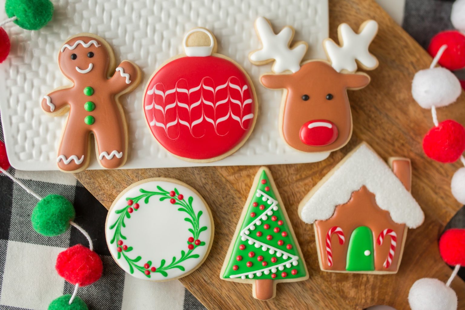 Christmas Cookie Decorating Class - Amana Colonies in Amana, Iowa | Tourism